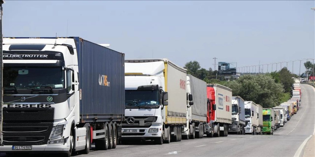 İthalat Ve İhracat Sektöründe Kriz: Geçiş Belgeleri Ve Gümrük Engelleri ... İthalat Ve İhracat Sektöründe Kriz: Geçiş Belgeleri Ve Gümrük Engelleri ...